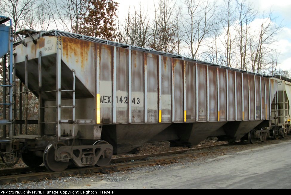 AEX 14243 (ex-EEC 25254, ex-NAHX 801306, ex-SFLC 801306)